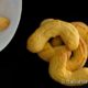 Crumiri (Crunchy Cornmeal Cookies) – Italian Kiwi