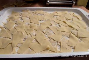 Fresh pasta (Maltagliati) with Lentil Sauce – Italian Kiwi