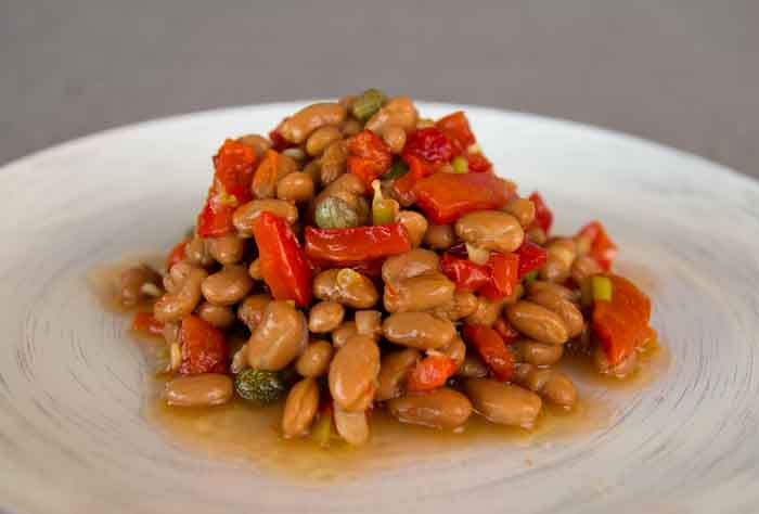 Spanish Tapas: Bean Salad With Red Peppers | Italian Kiwi