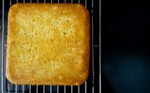 Mrs Rawnsley's Sponge Cake | Italian Kiwi